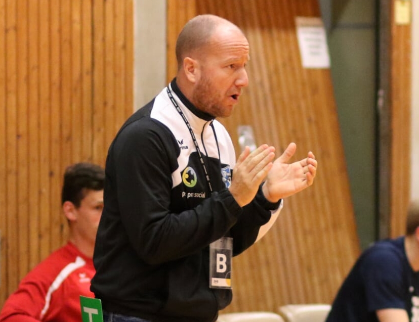 Maik Schneider setzt ein Zeichen – und bleibt in Leichlingen ...