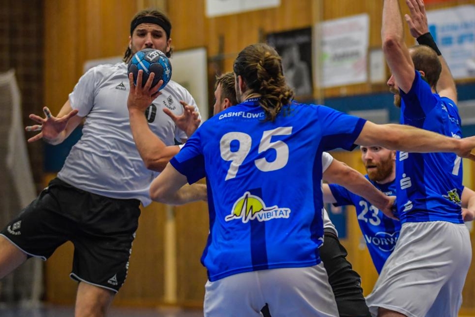 Reklame für den Handball: Borussia gewinnt Derby knapp « Harzhelden.news